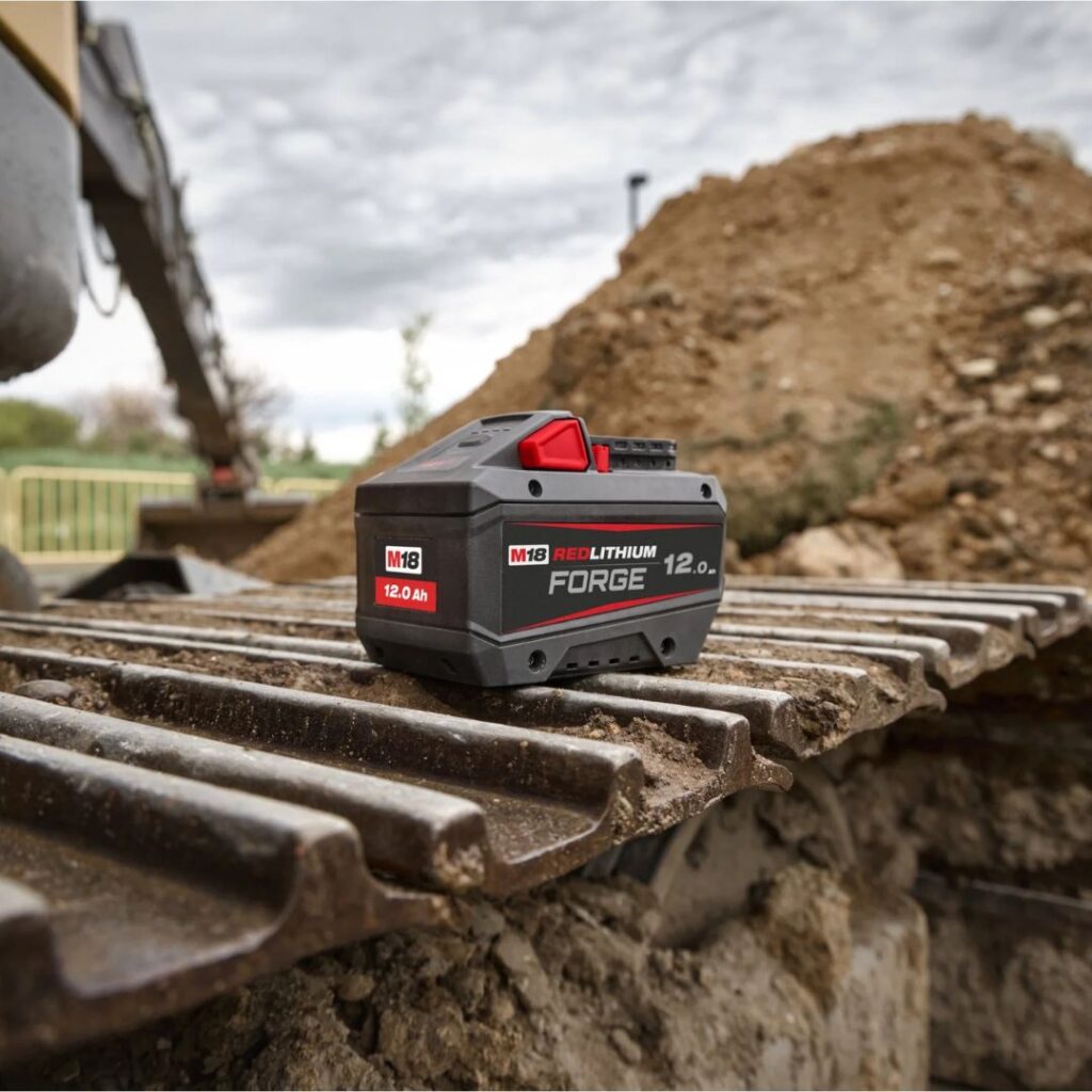 M18™ FORGE™ 12.0 AH Batteries and Charger Kit - S1E